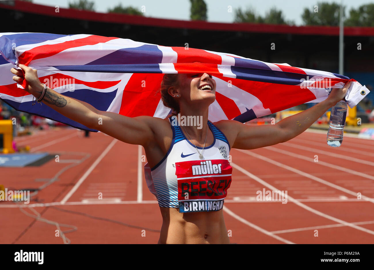 Great Britain's Meghan Beesley celebrates winning the Women's 400 ...