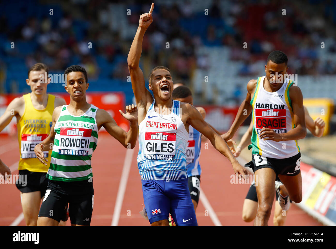 Great Britain's Elliot Giles celebrates winning the Men's 800 Metres ...