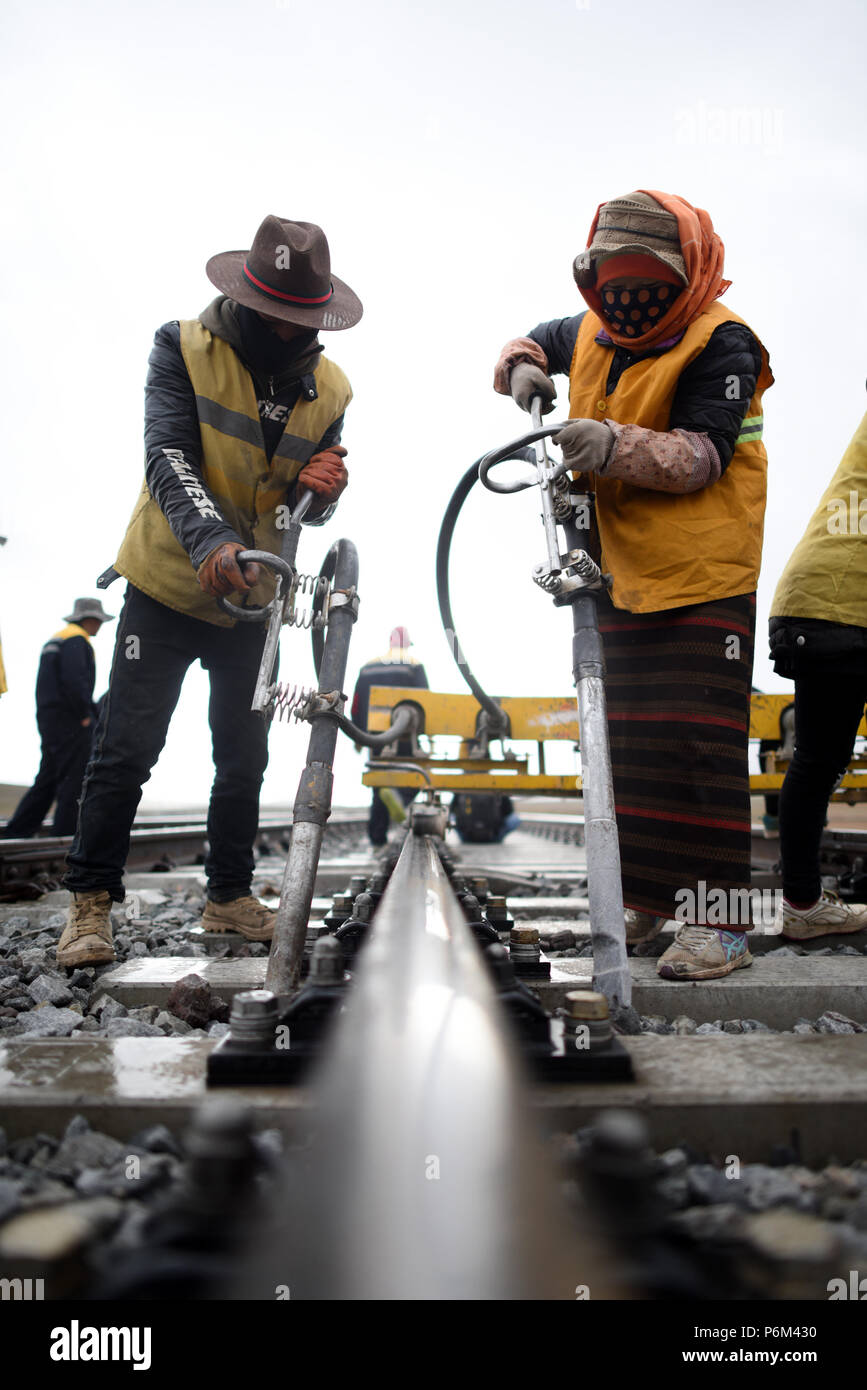 Tanggula railway station, tibet hi-res stock photography and images - Alamy