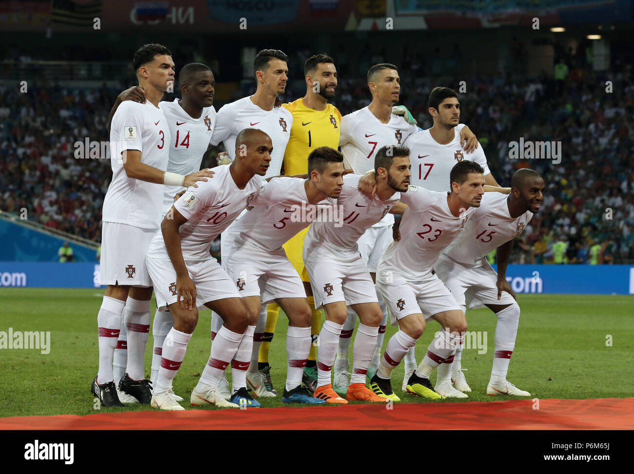 Portugal team group line up hi-res stock photography and images - Alamy