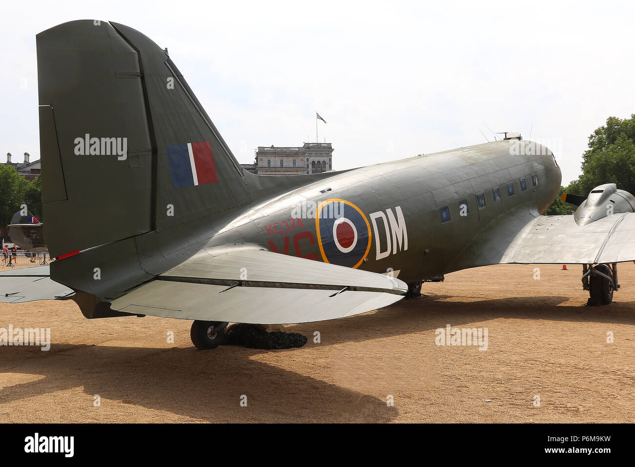 London, UK. 1st Jul, 2018. Douglas DC3 Dakota, RAF100 Aircraft Tour London, Horse Guards ...