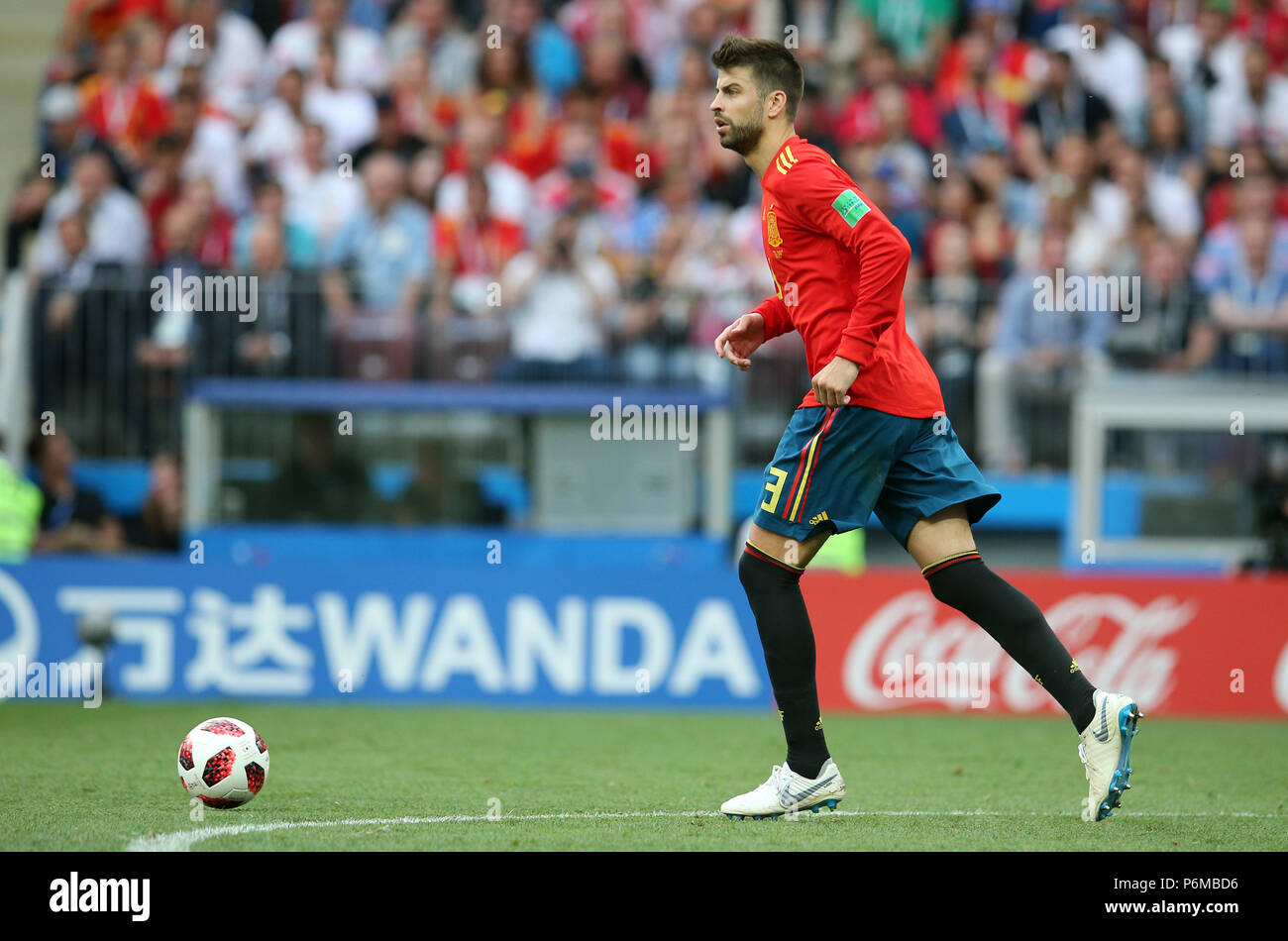Gerard pique world cup hi-res stock photography and images - Alamy