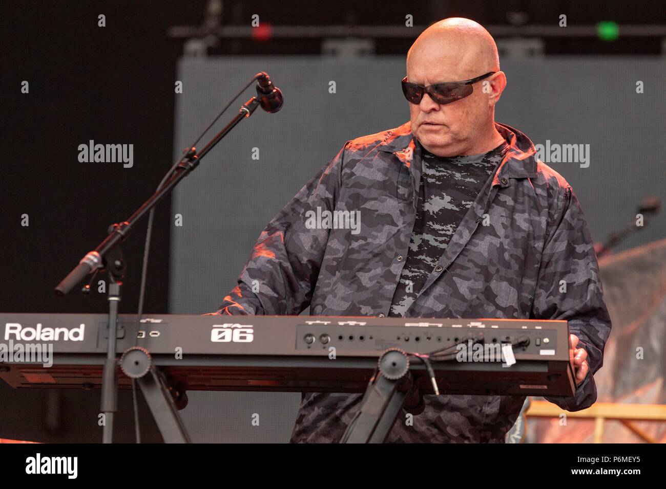 Milwaukee, Wisconsin, USA. 1st July, 2018. MIKE SCORE of A Flock of ...