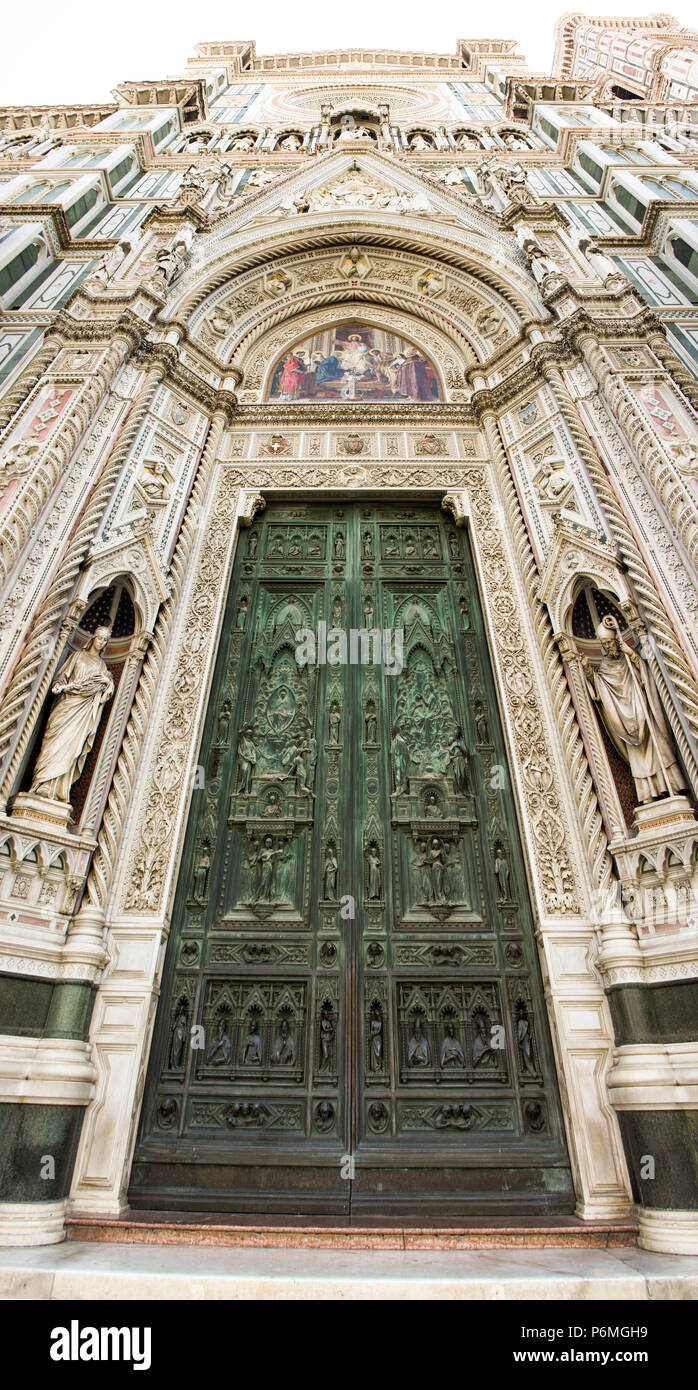 Great entrance gate of Duomo Santa Maria del fiore wich is main ...