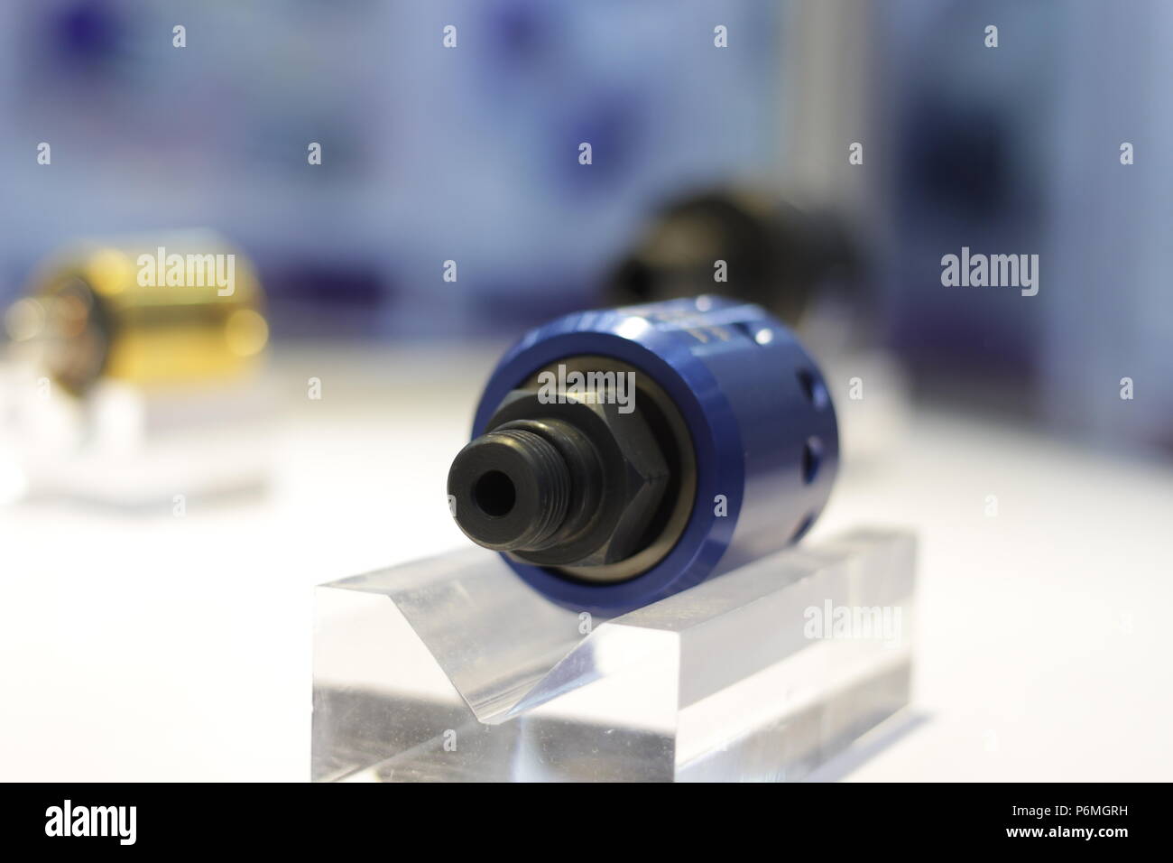 Rotary coupling hi-res stock photography and images - Alamy