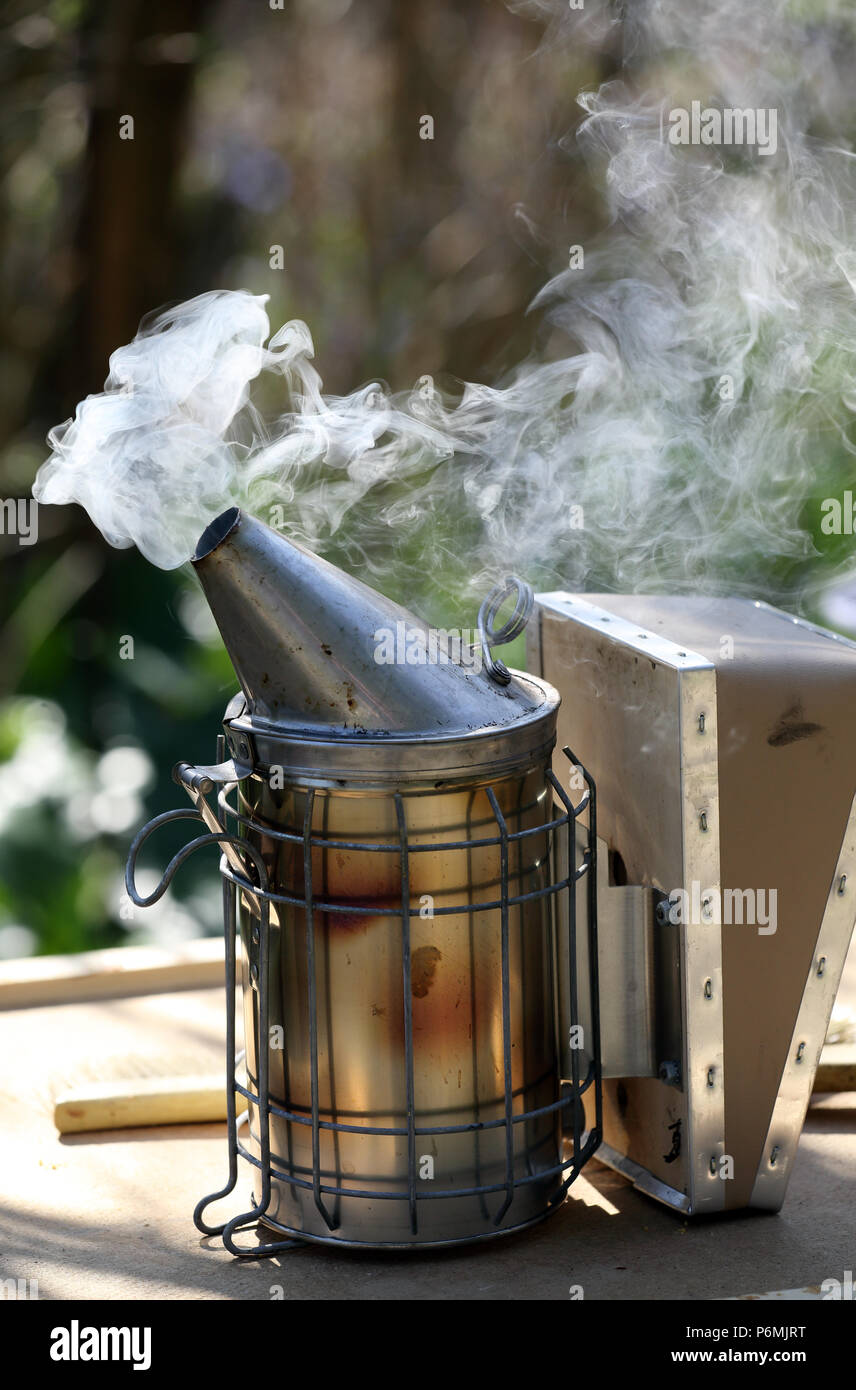 Smoke equipment hi-res stock photography and images - Alamy