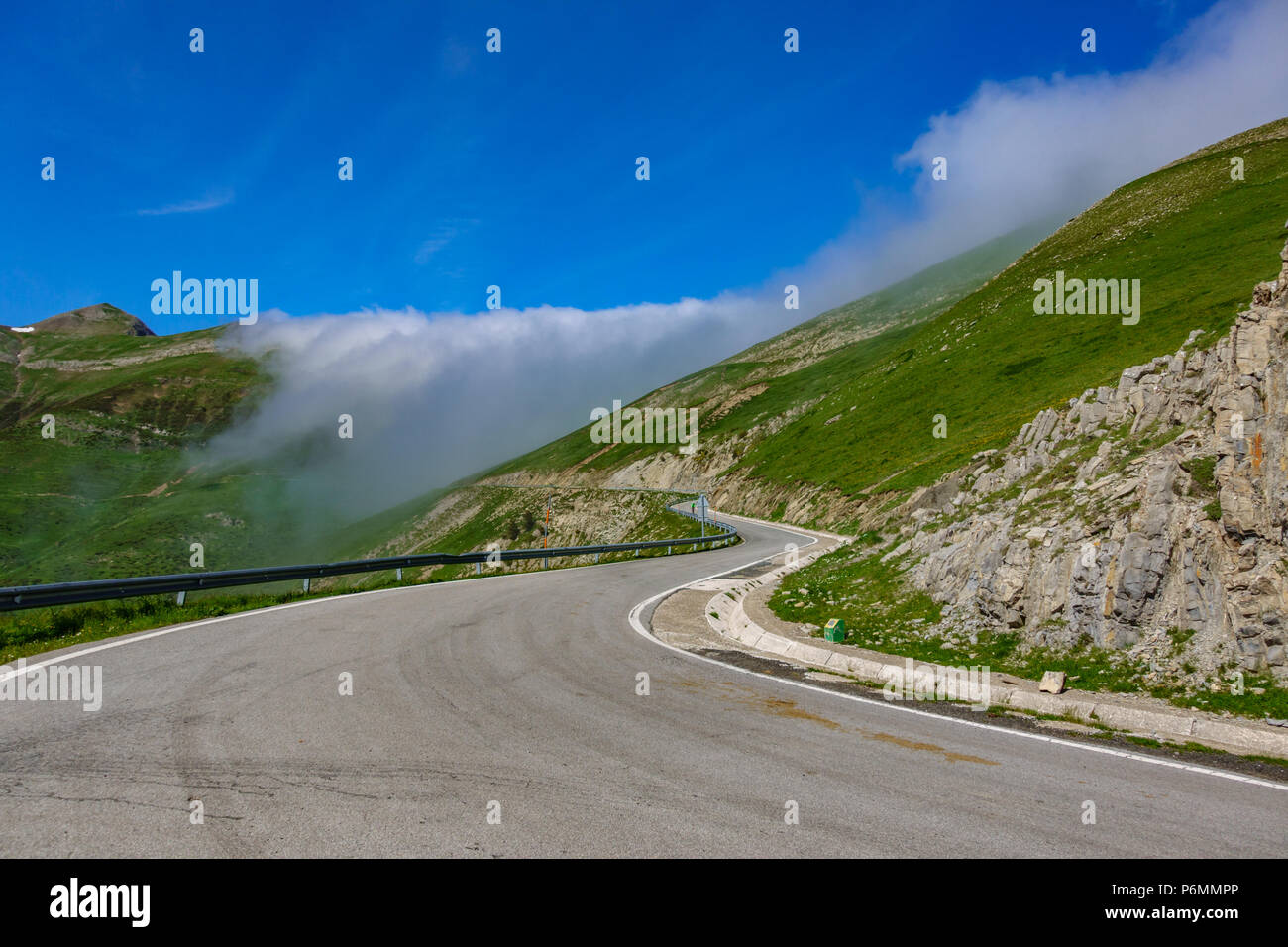 Larrau pyrenees port Stock Photo - Alamy
