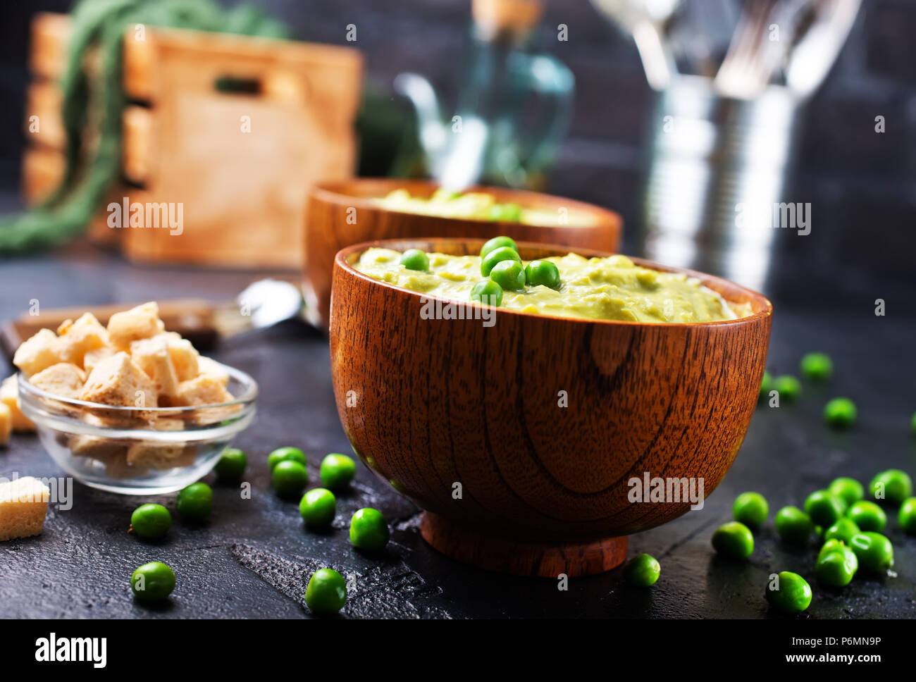 mashed green peas in bowl, mashed peas with cruton Stock Photo - Alamy