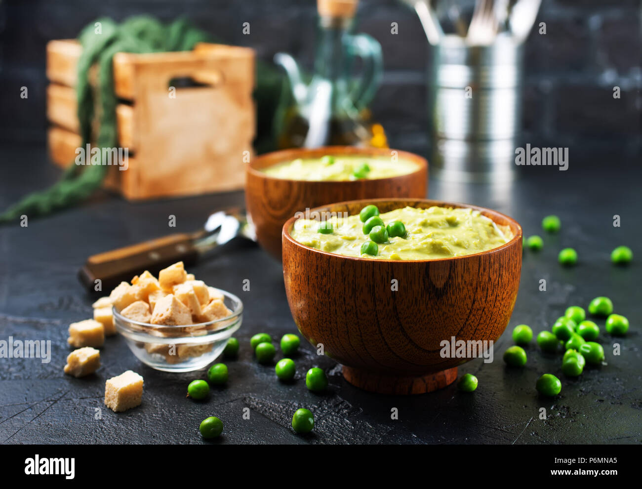 mashed green peas in bowl, mashed peas with cruton Stock Photo - Alamy