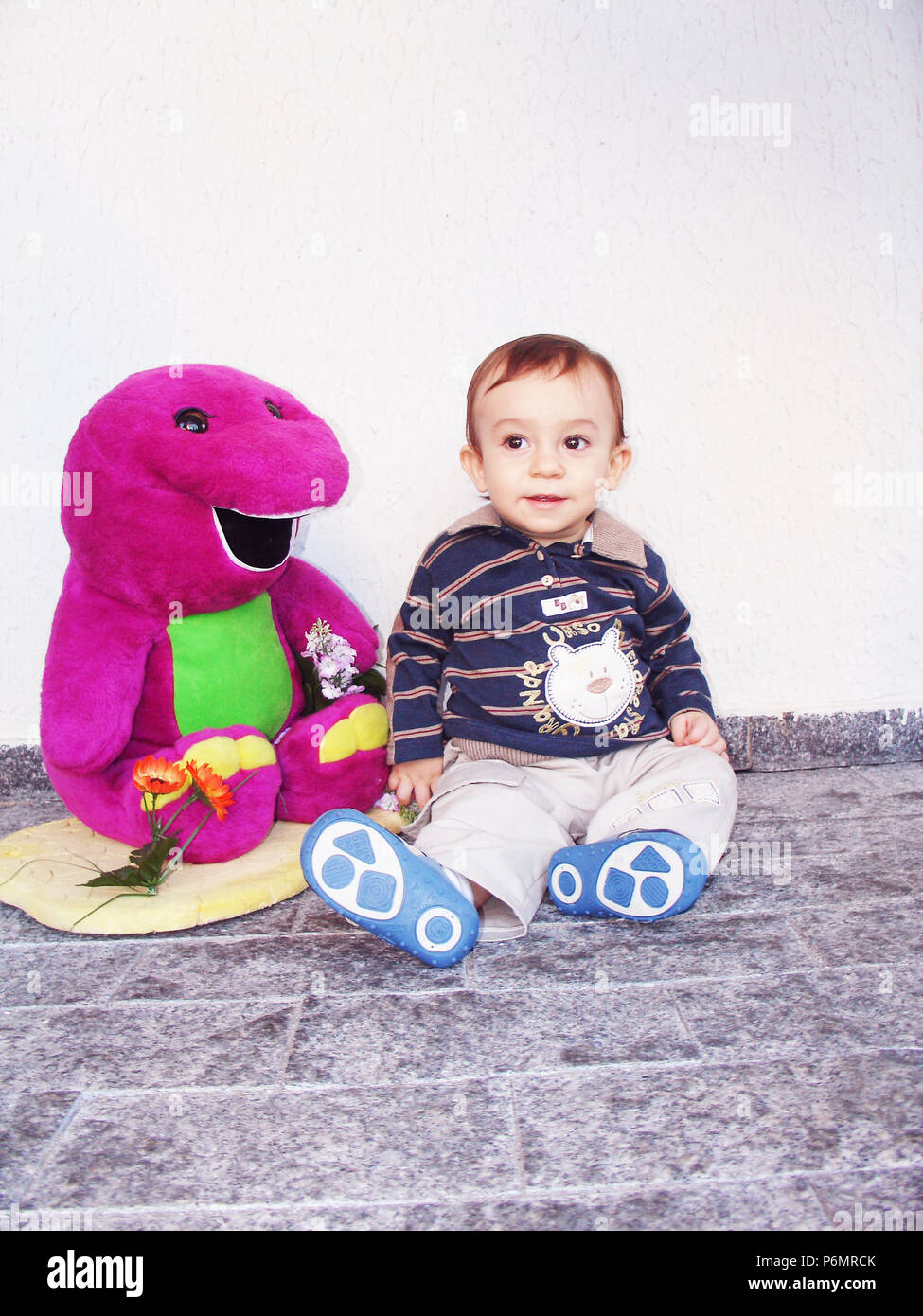 Barney and friends hi-res stock photography and images - Alamy