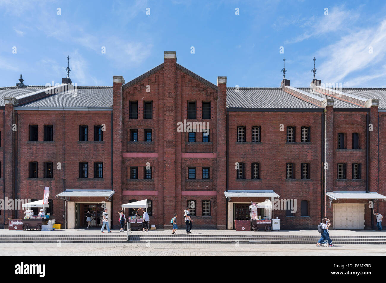 Aka renga red brick warehouse hi-res stock photography and images - Alamy
