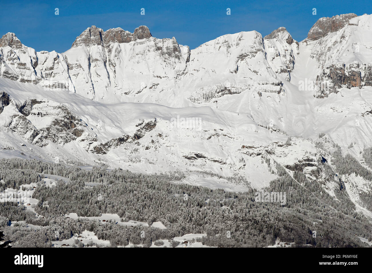 Massif of aravis hi-res stock photography and images - Alamy