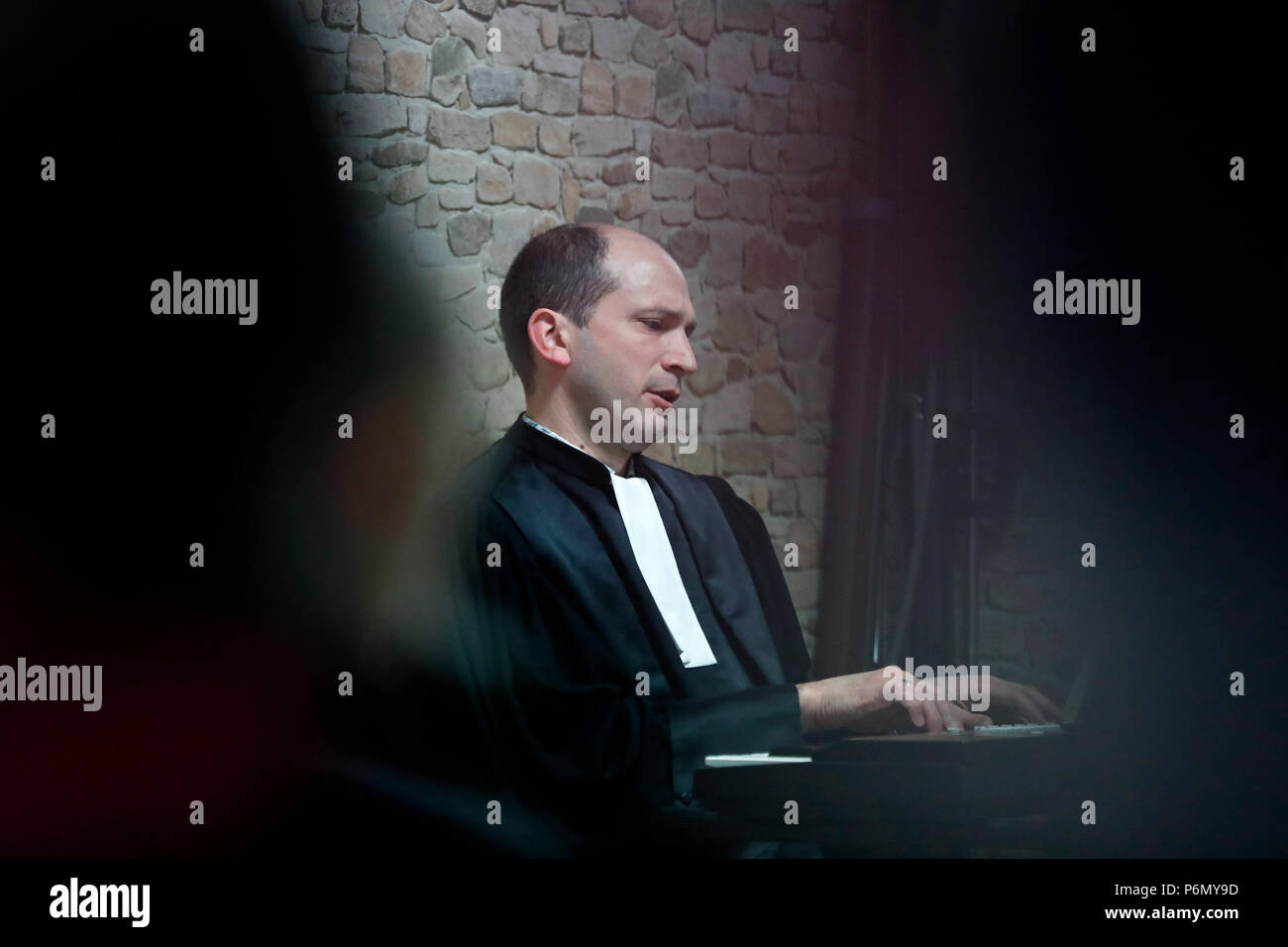 Protestant service. Pastor preaching a sermon. Cluses. France Stock ...