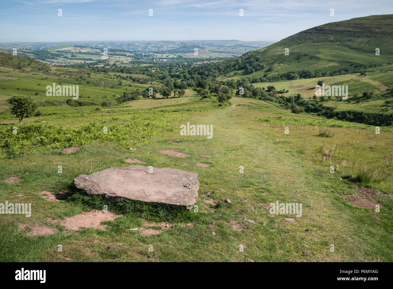 Stunning colorful Summer landscape of Brecon Beacons National Park ...