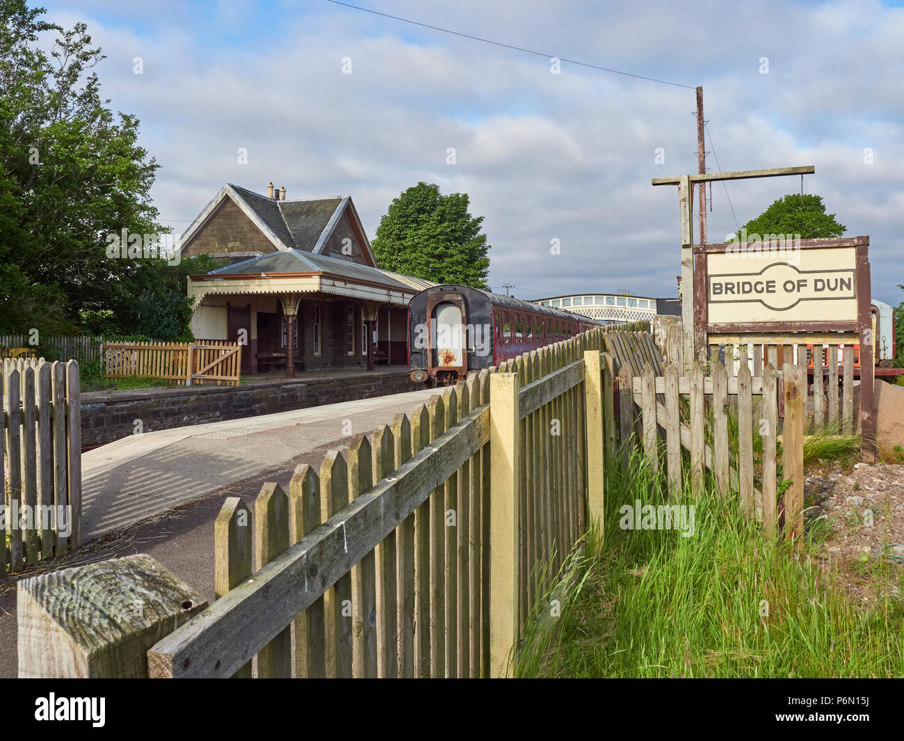 Entrance to the caledonian railway station of bridge of dun hi-res ...