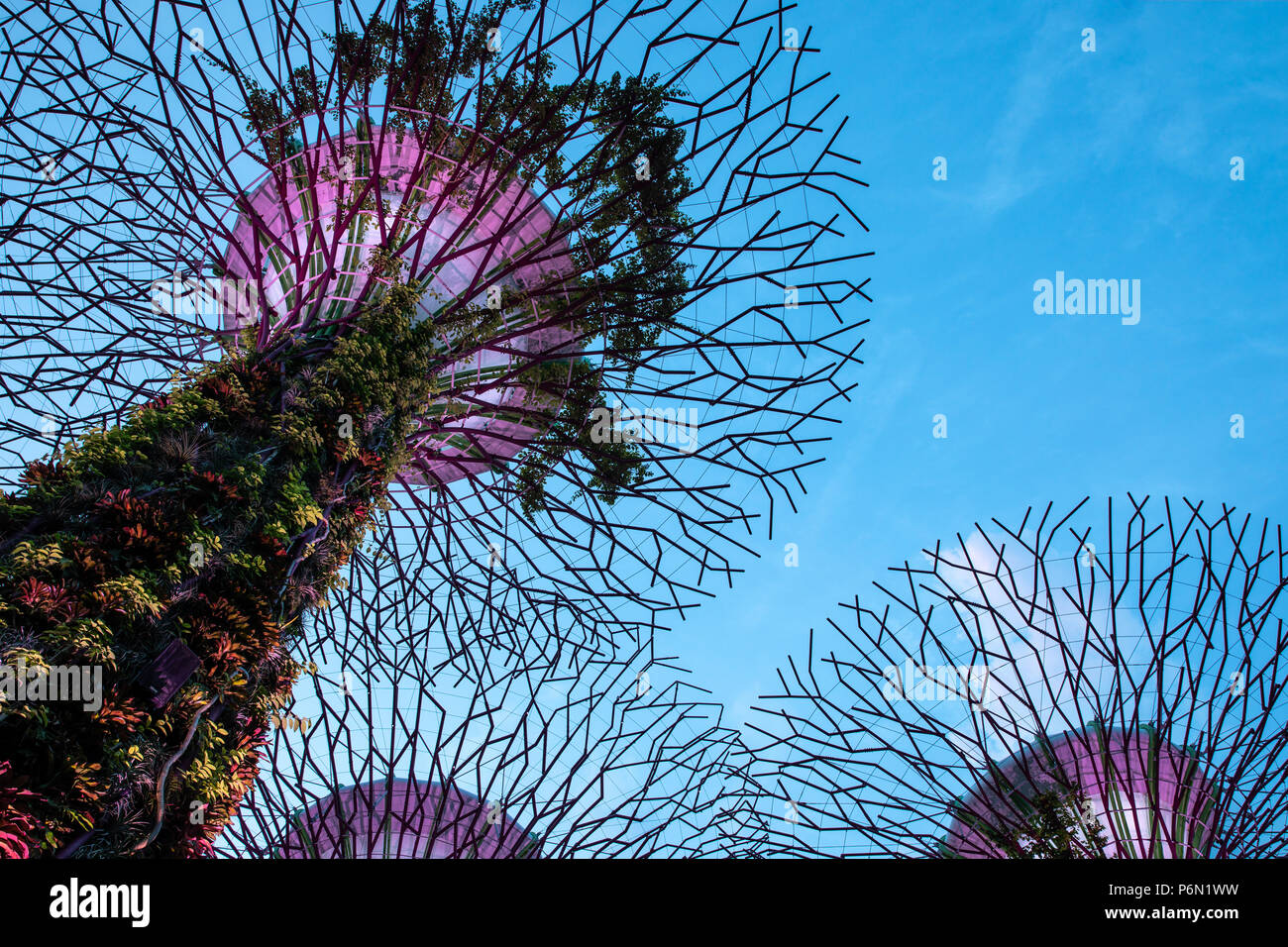 Sustainable structures hi-res stock photography and images - Alamy