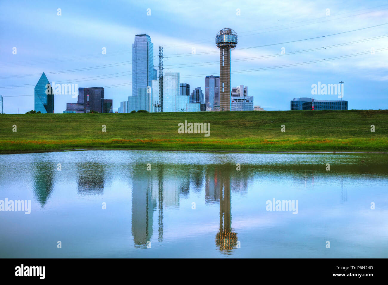 Overview of downtown Dallas in the morning Stock Photo - Alamy