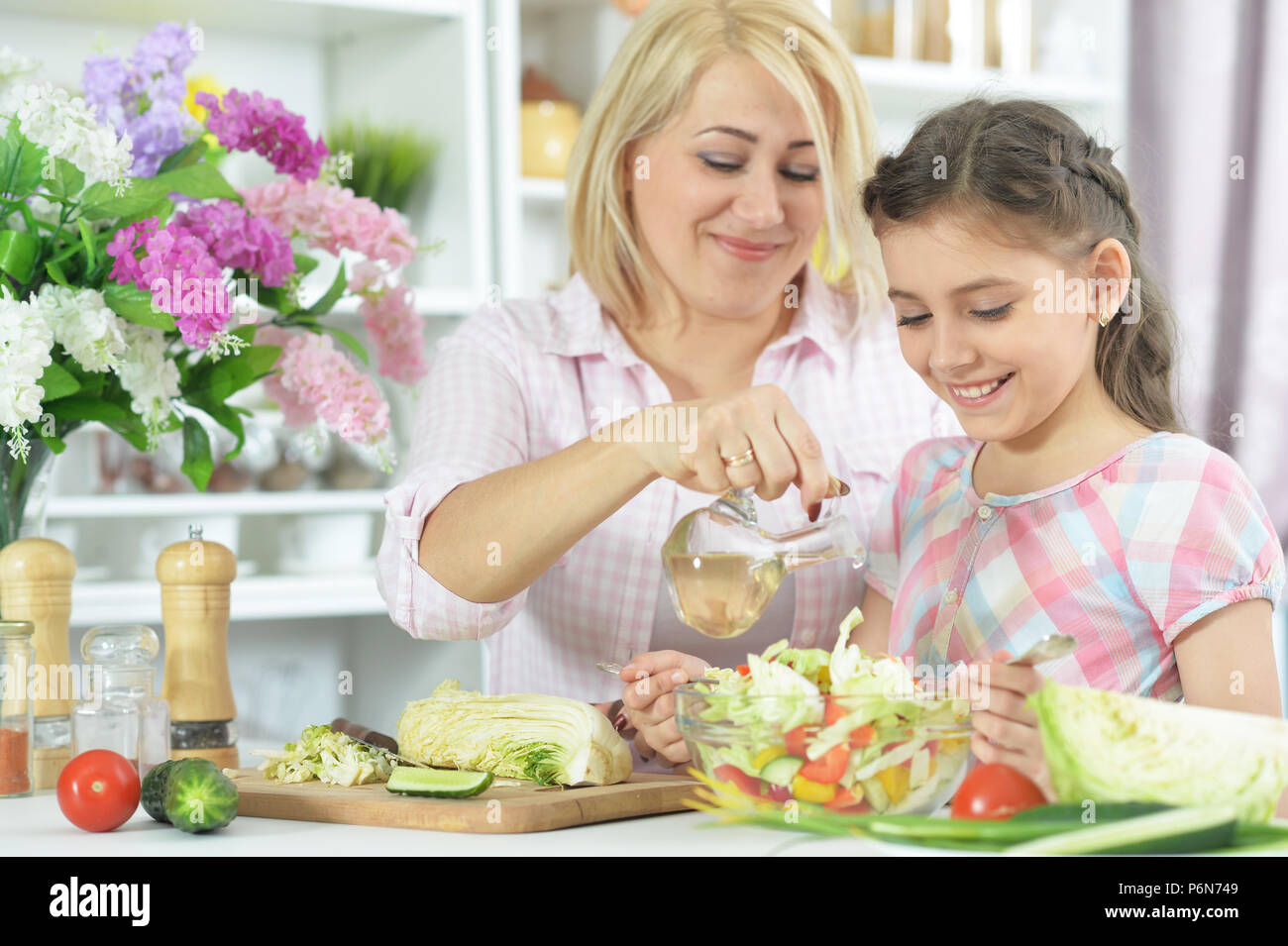 Rustic people mother daughter hi-res stock photography and images - Alamy