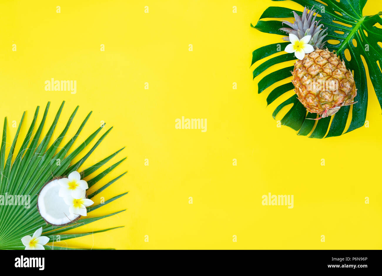 Summer flat lay scenery Stock Photo - Alamy