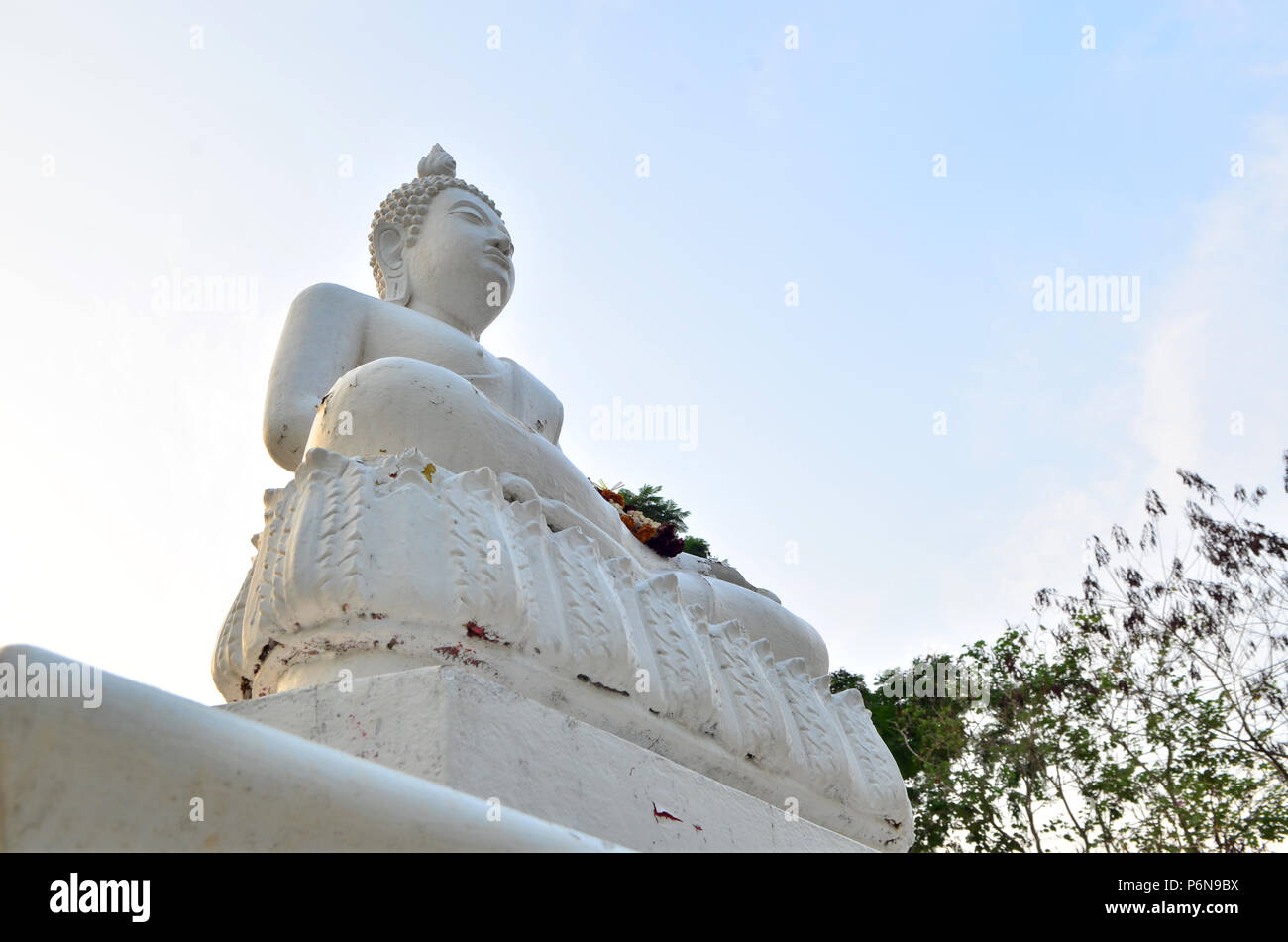 White Buddha statue Stock Photo - Alamy