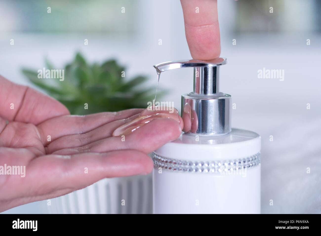 Push button tap hi-res stock photography and images - Alamy