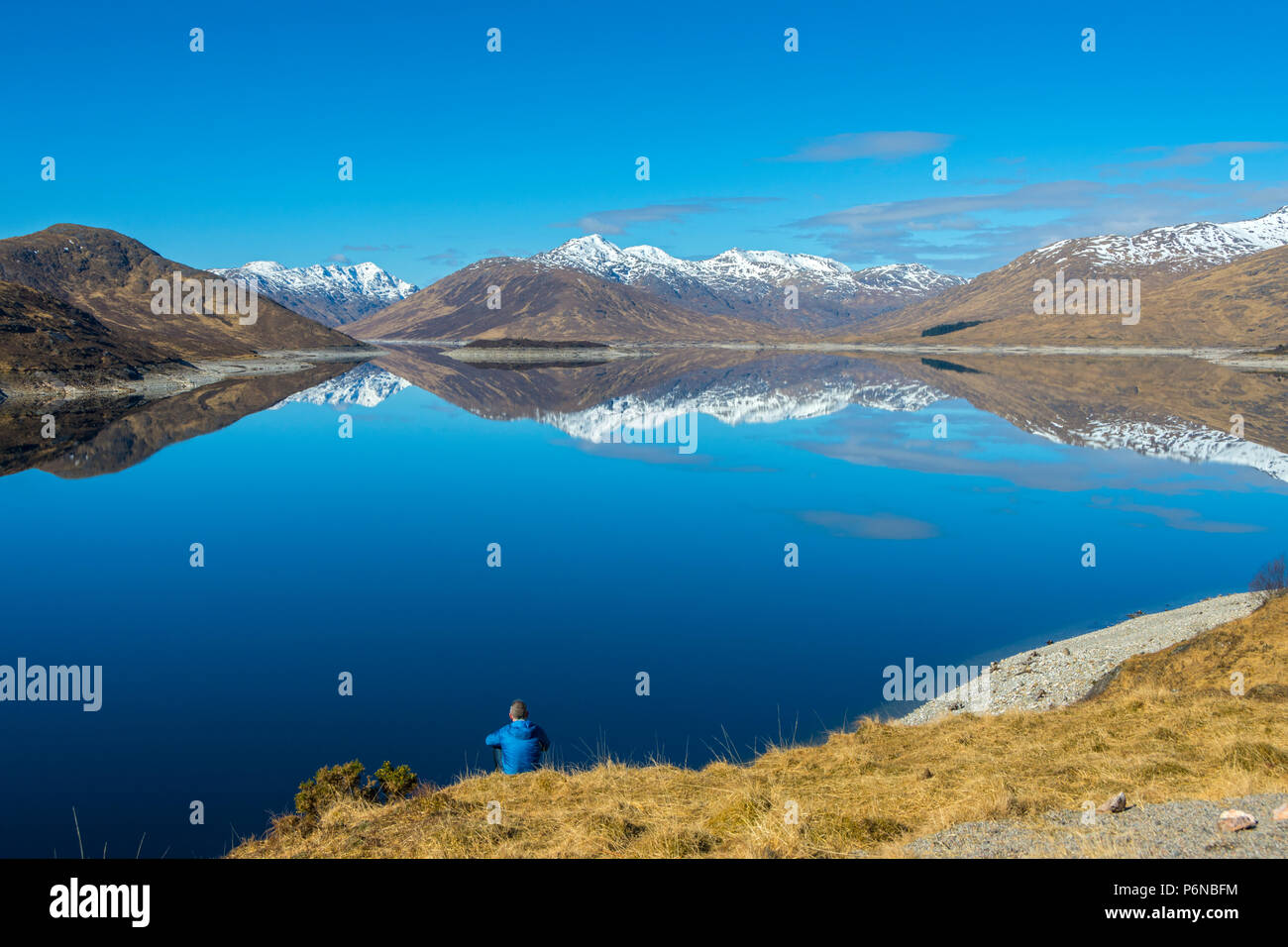 The Sgùrr a' Chlaidheimh range over Loch Quoich (Loch Chuaich), Glen ...