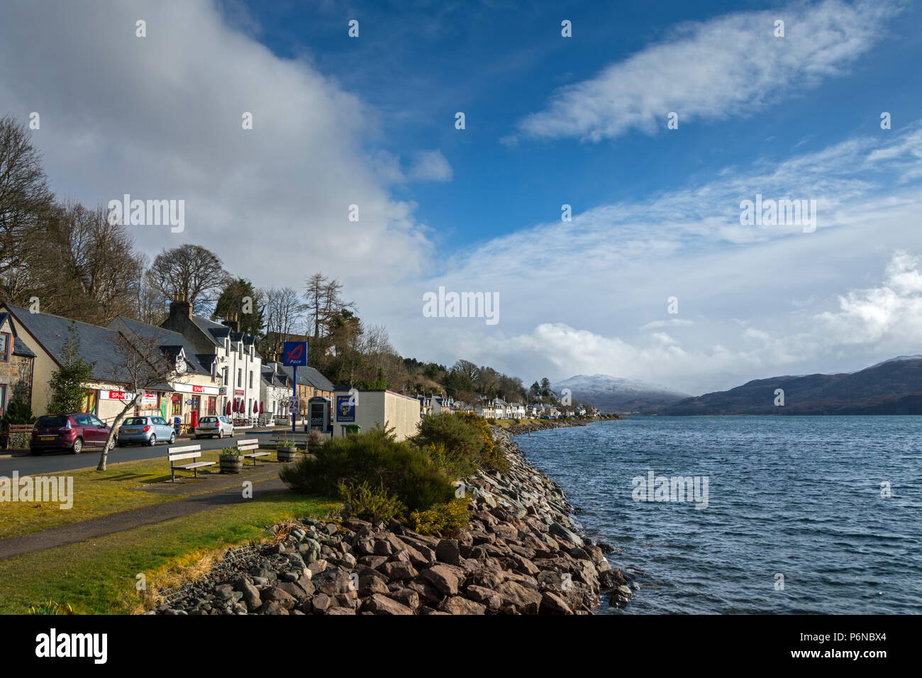 Lochcarron village hi-res stock photography and images - Alamy