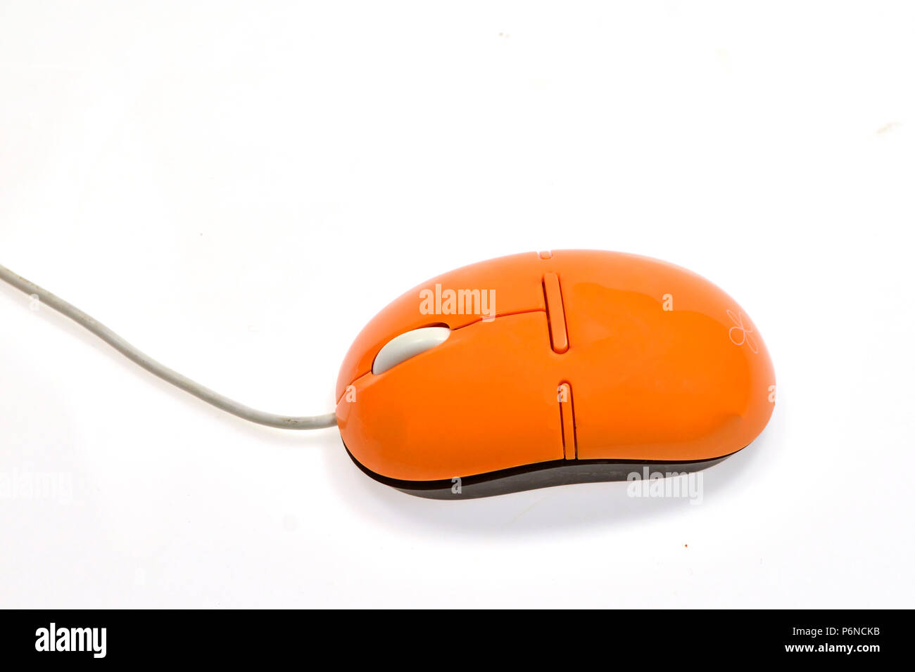 orange computer mouse isolated on white Stock Photo - Alamy