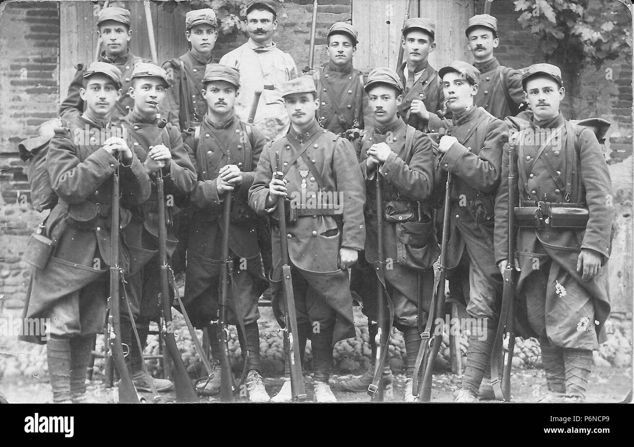 La pipe Black and White Stock Photos & Images - Alamy