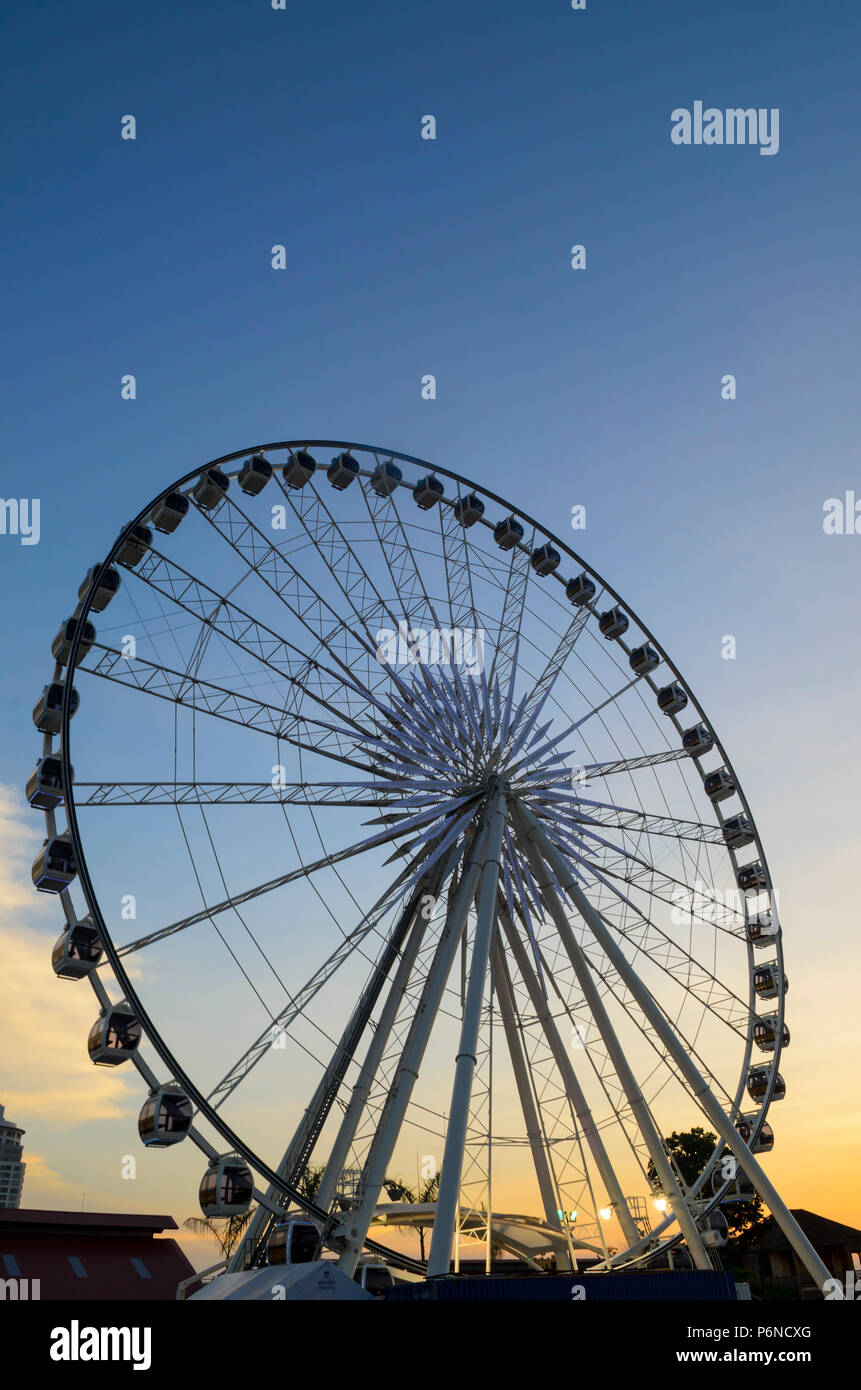 Ferris wheel Sunset Stock Photo - Alamy