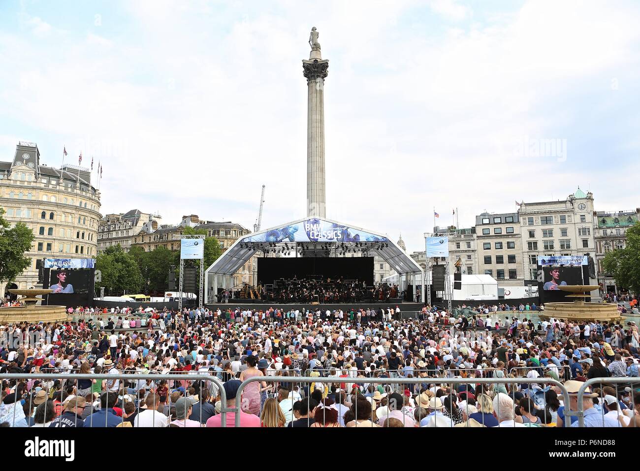 Sir Simon Rattle And Major Of London at the people's concert Trafalgar ...
