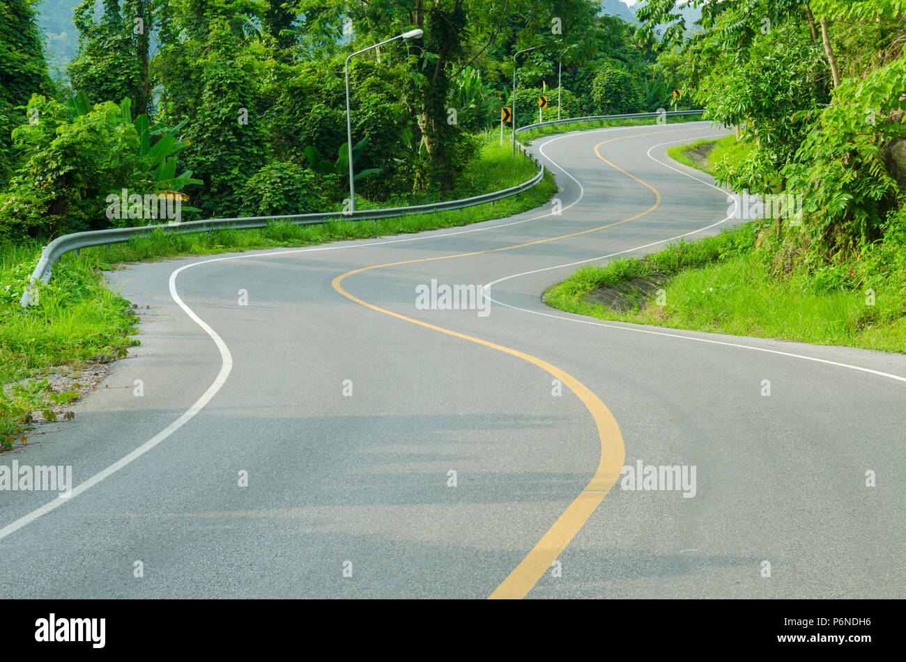 An empty S-Curved road on skyline drive Stock Photo - Alamy