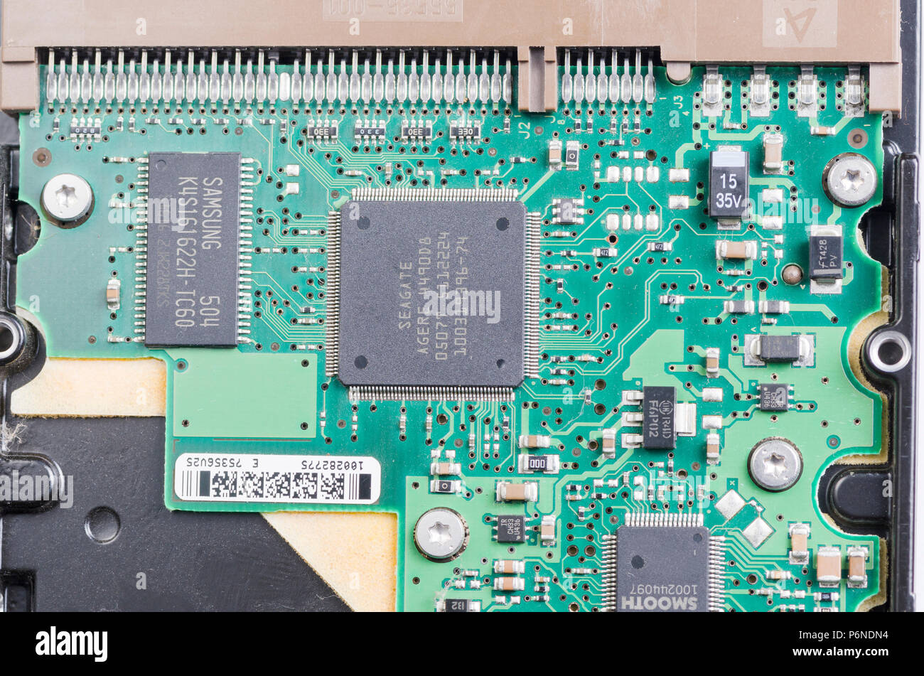 Back side of green circuit board hi-res stock photography and images ...