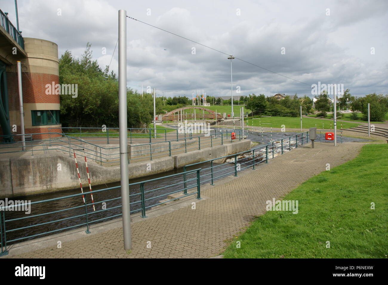Tees barrage white water rafting hi-res stock photography and images ...
