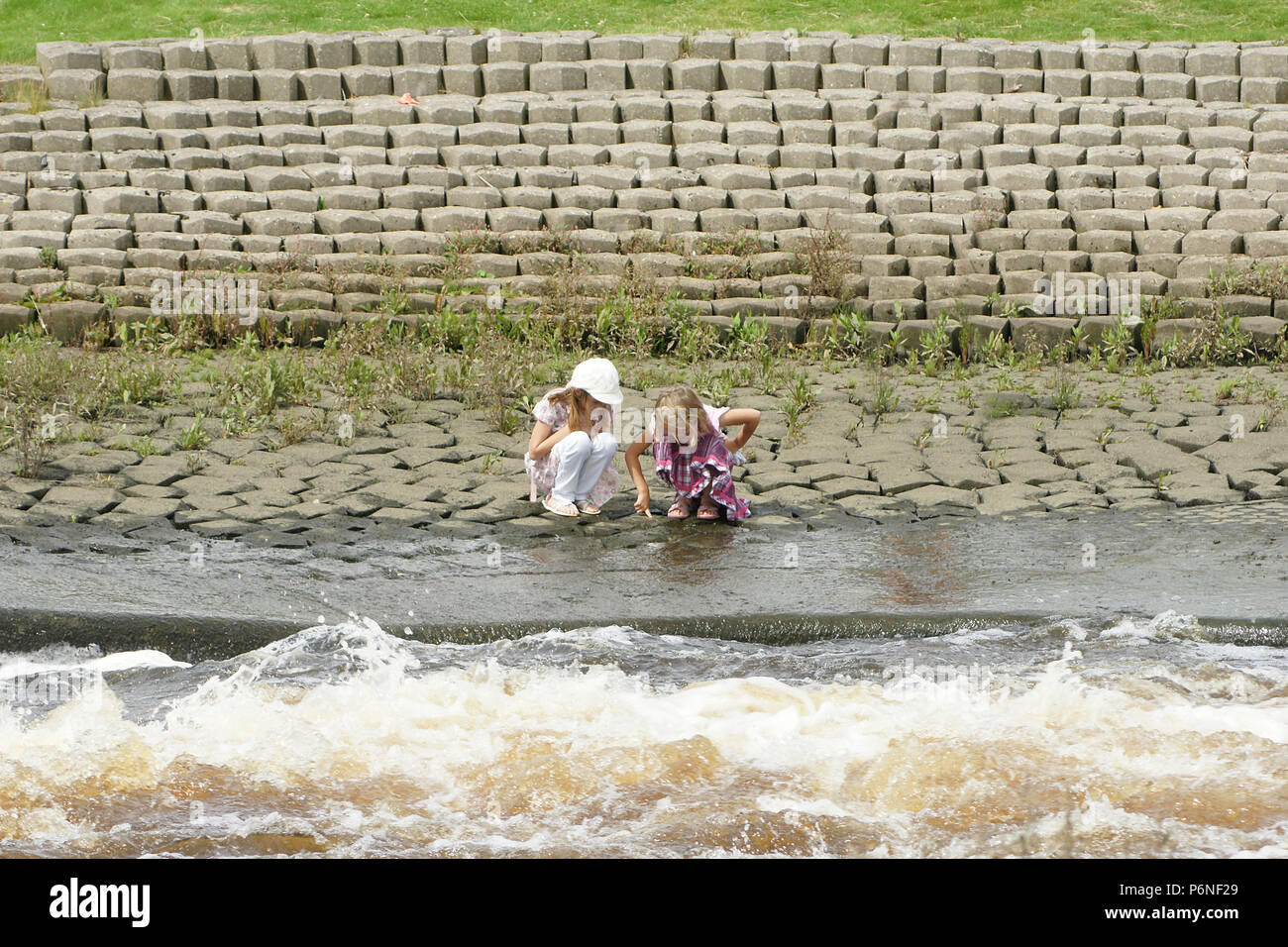 Safety children hi-res stock photography and images - Alamy
