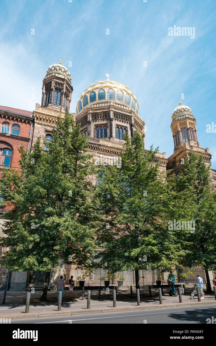 Neue synagoge hi-res stock photography and images - Alamy