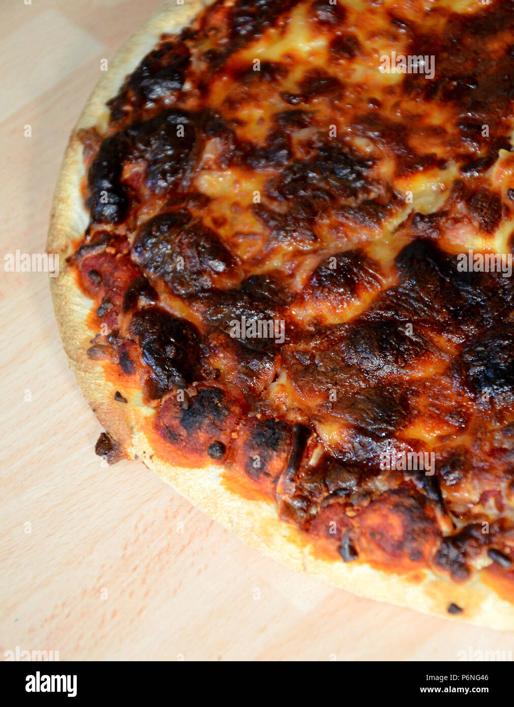 Burnt pizza hi-res stock photography and images - Alamy