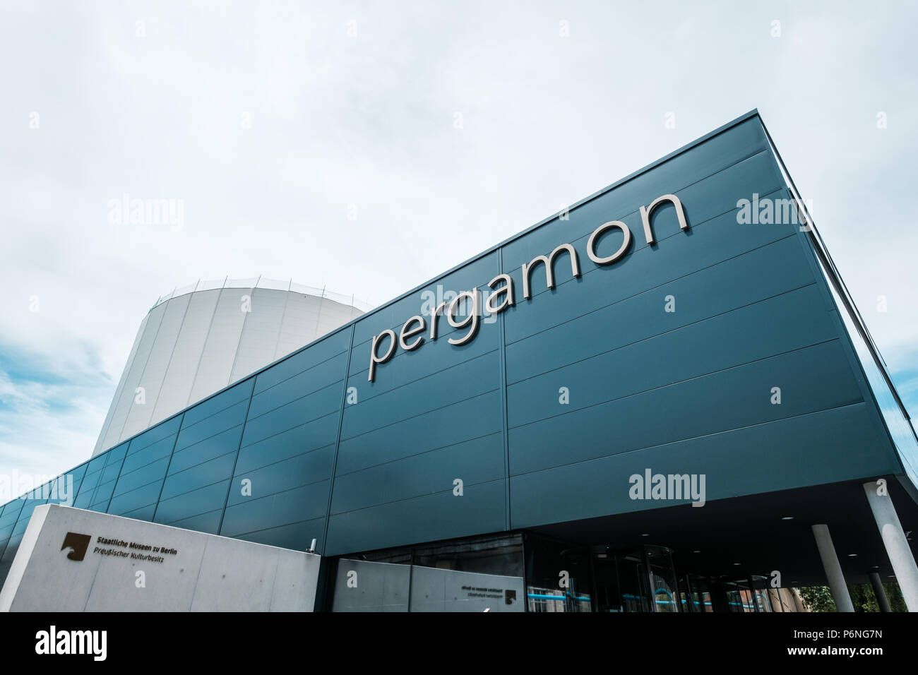 Pergamon museum pergamonmuseum hi-res stock photography and images - Alamy