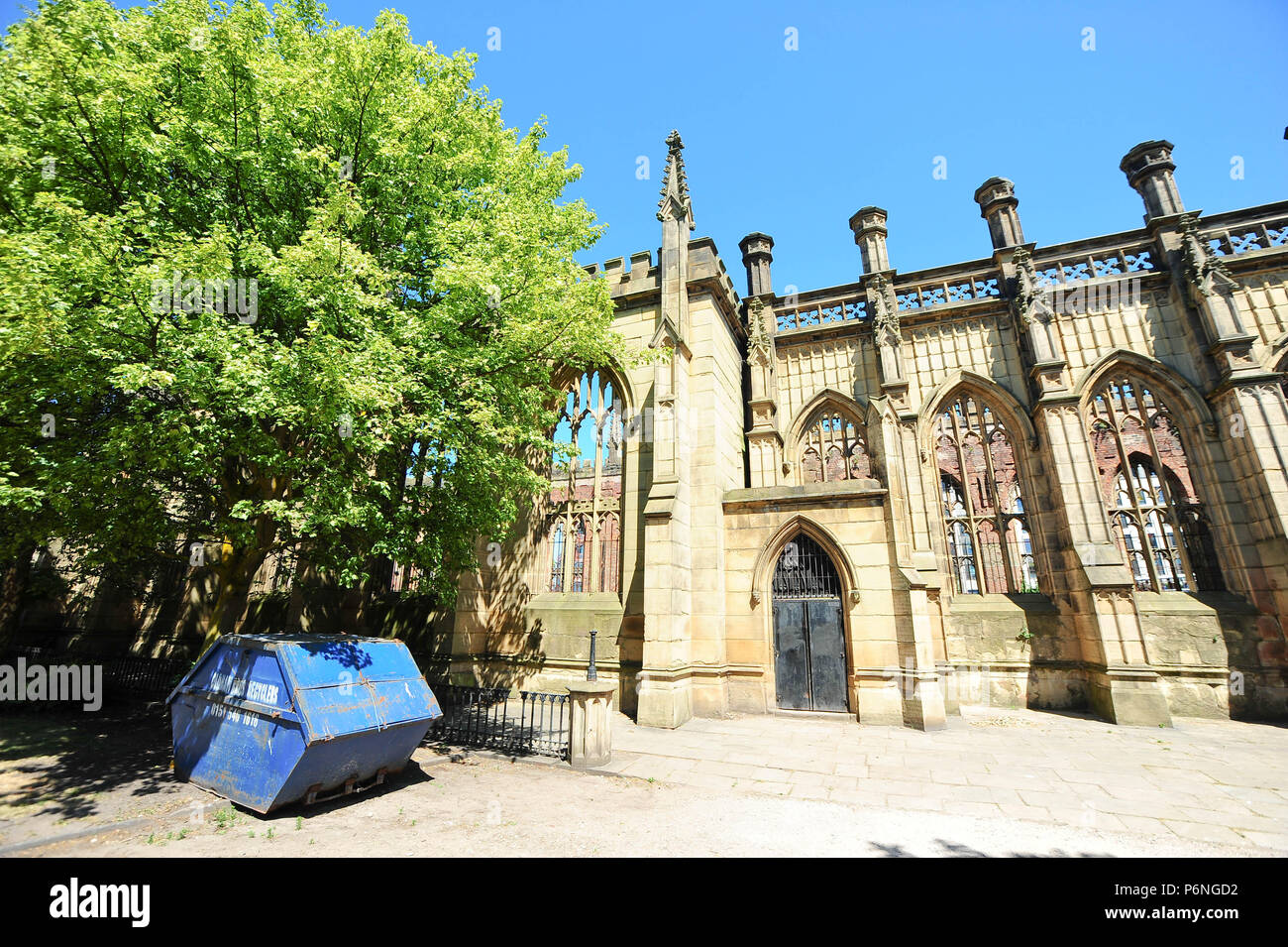 St. Luke's Church, Liverpool Stock Photo - Alamy