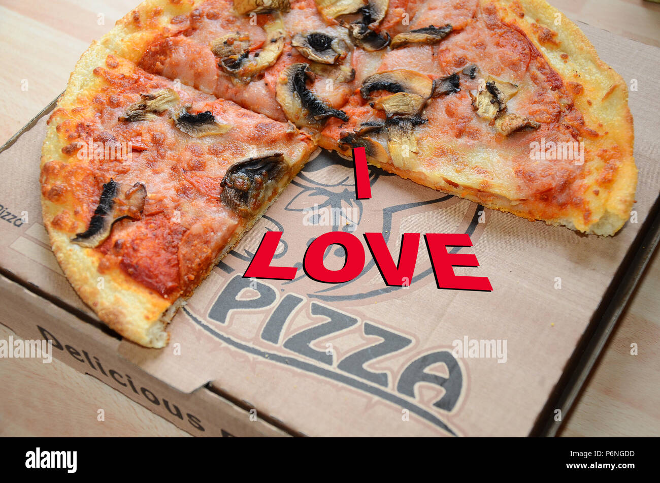 Made to order pizza hi-res stock photography and images - Alamy