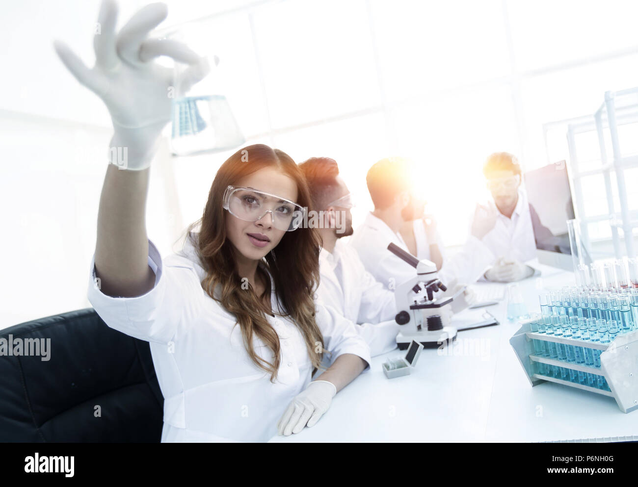 Psychologist research group hi-res stock photography and images - Alamy