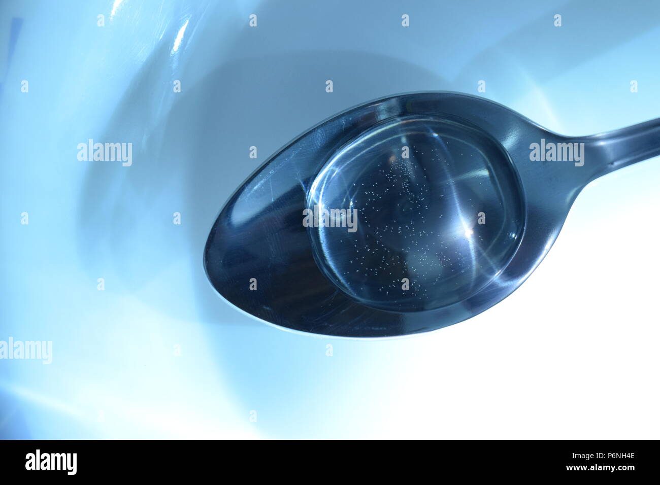 Refraction light in water hi-res stock photography and images - Alamy