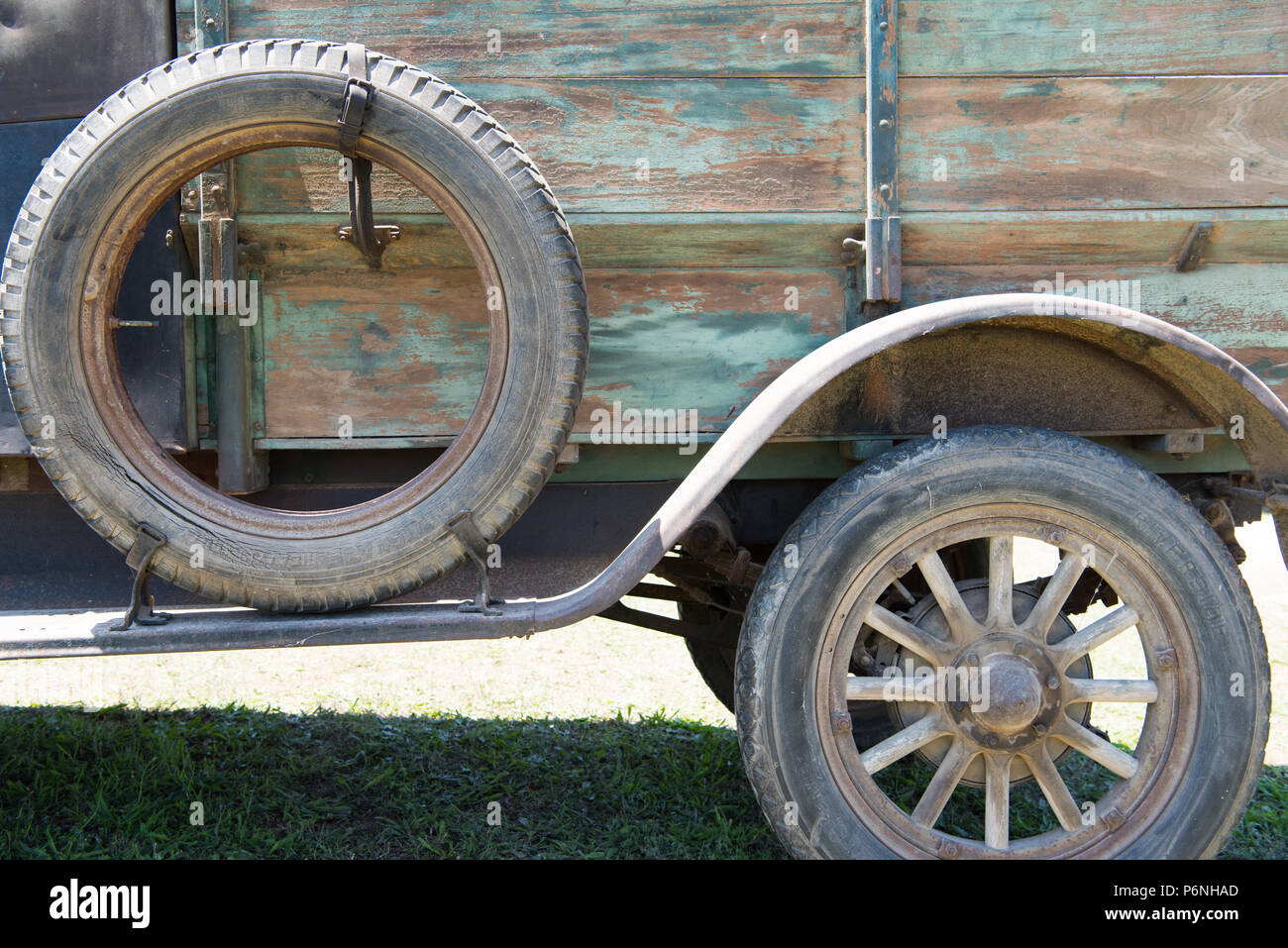 Model t ford track hi-res stock photography and images - Alamy