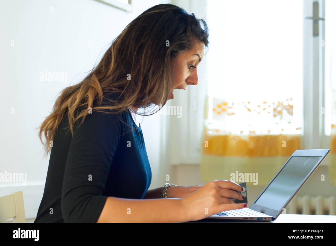 Transaction error hi-res stock photography and images - Alamy Transaction error hi-res stock photography and images - Alamy