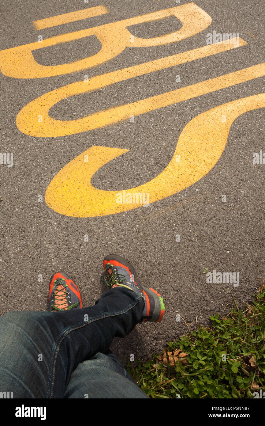 yellow city bus fast lane Stock Photo - Alamy