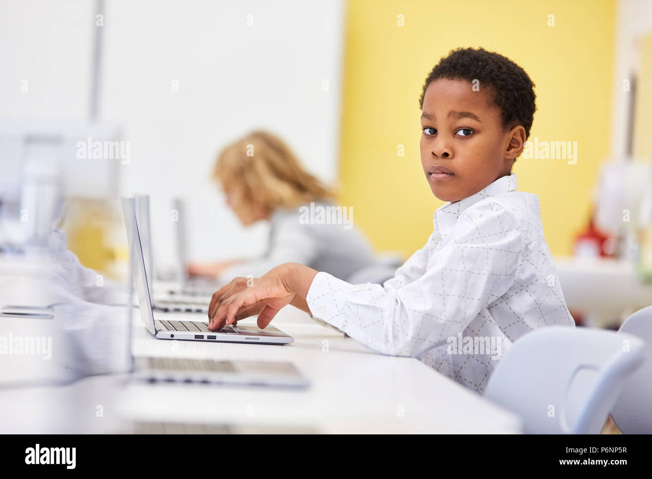 African school children laptop hi-res stock photography and images - Alamy