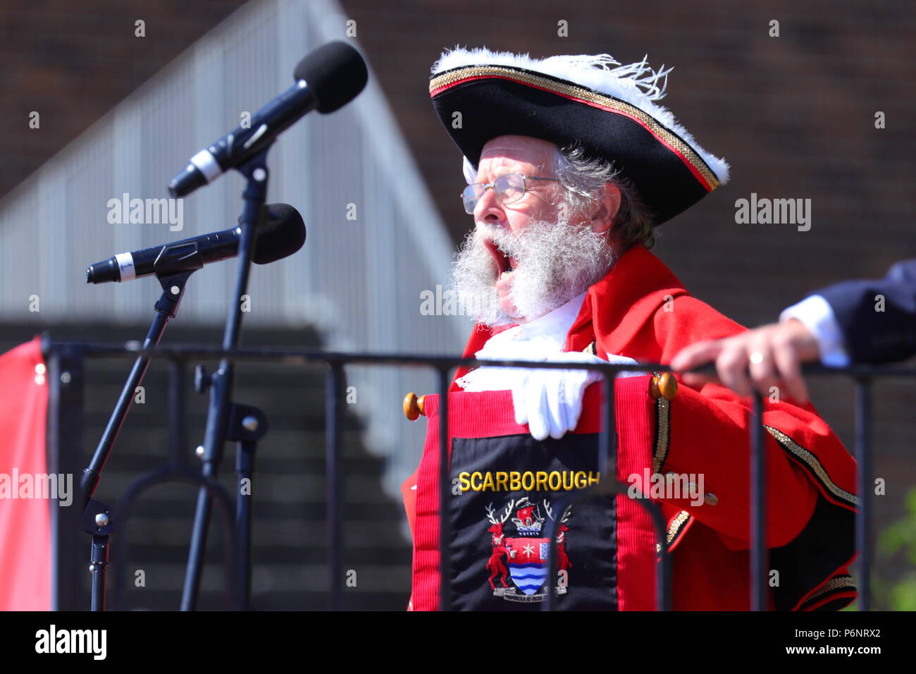Scarborough town crier hi-res stock photography and images - Alamy