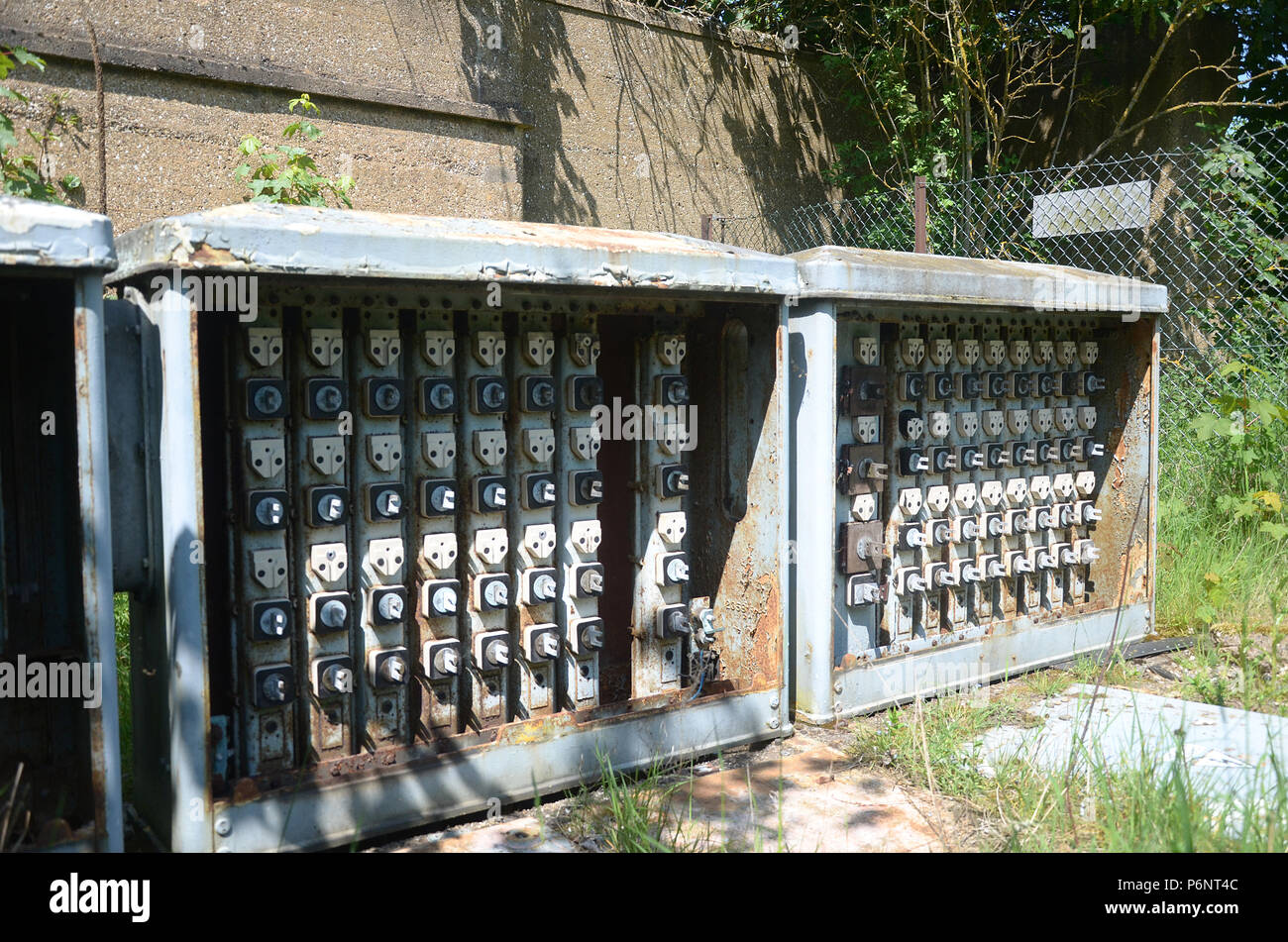 Disused airfield hi-res stock photography and images - Alamy