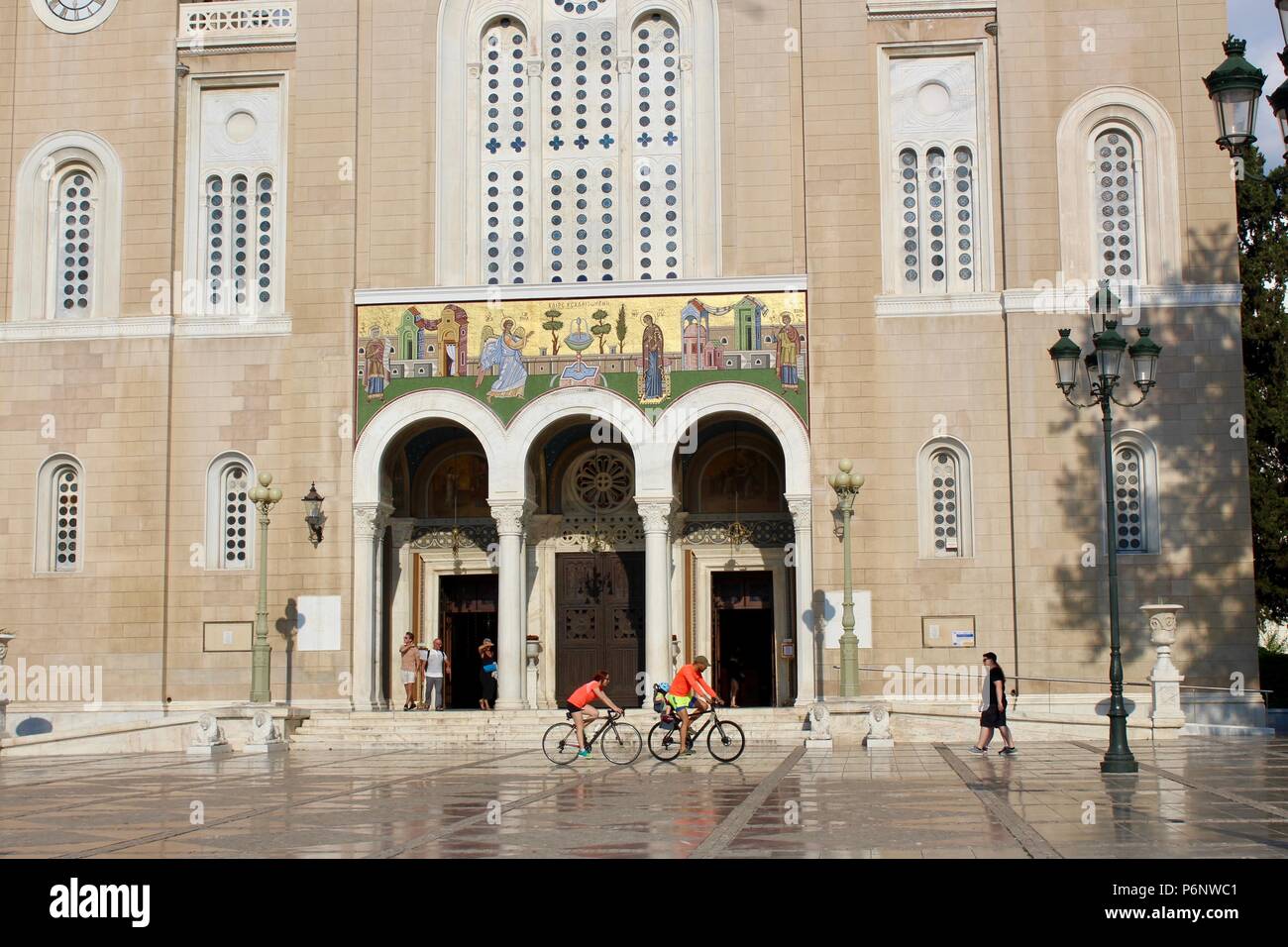 Mitropoli church athens hi-res stock photography and images - Alamy