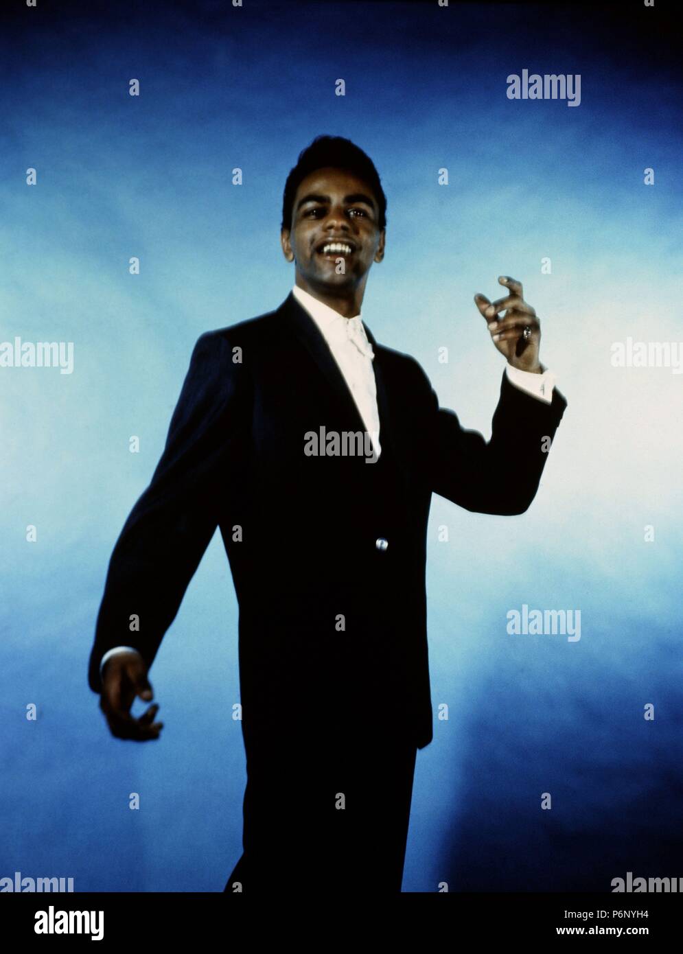 Billy Ward of 'Billy Ward and his Dominoes' Stock Photo - Alamy